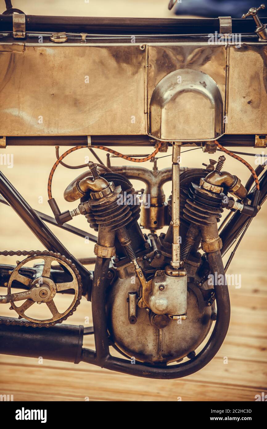 History pedal bike engine hi-res stock photography and images - Alamy