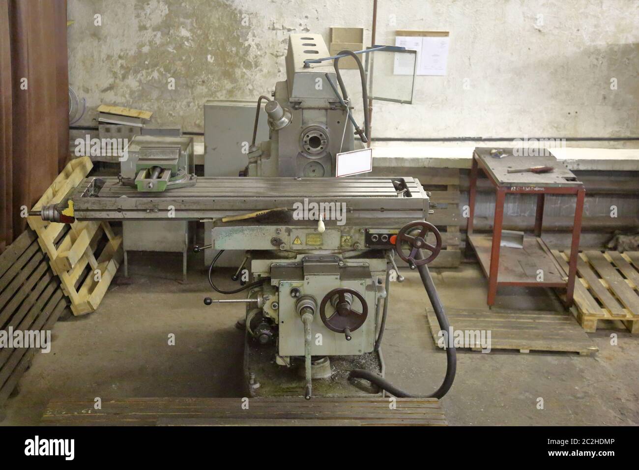 Metalworking machine hi-res stock photography and images - Alamy