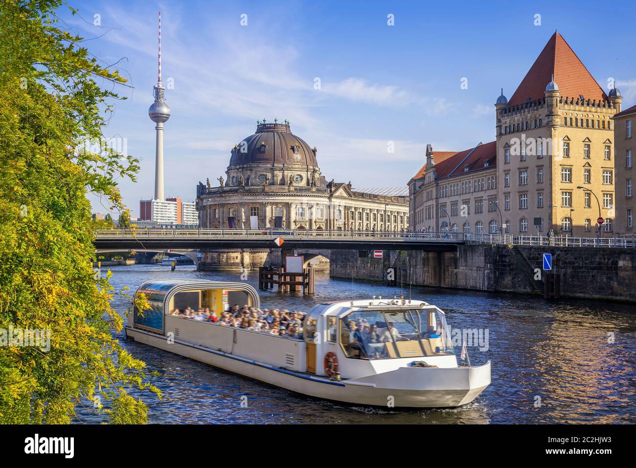 Berlin on summer day hi-res stock photography and images - Alamy