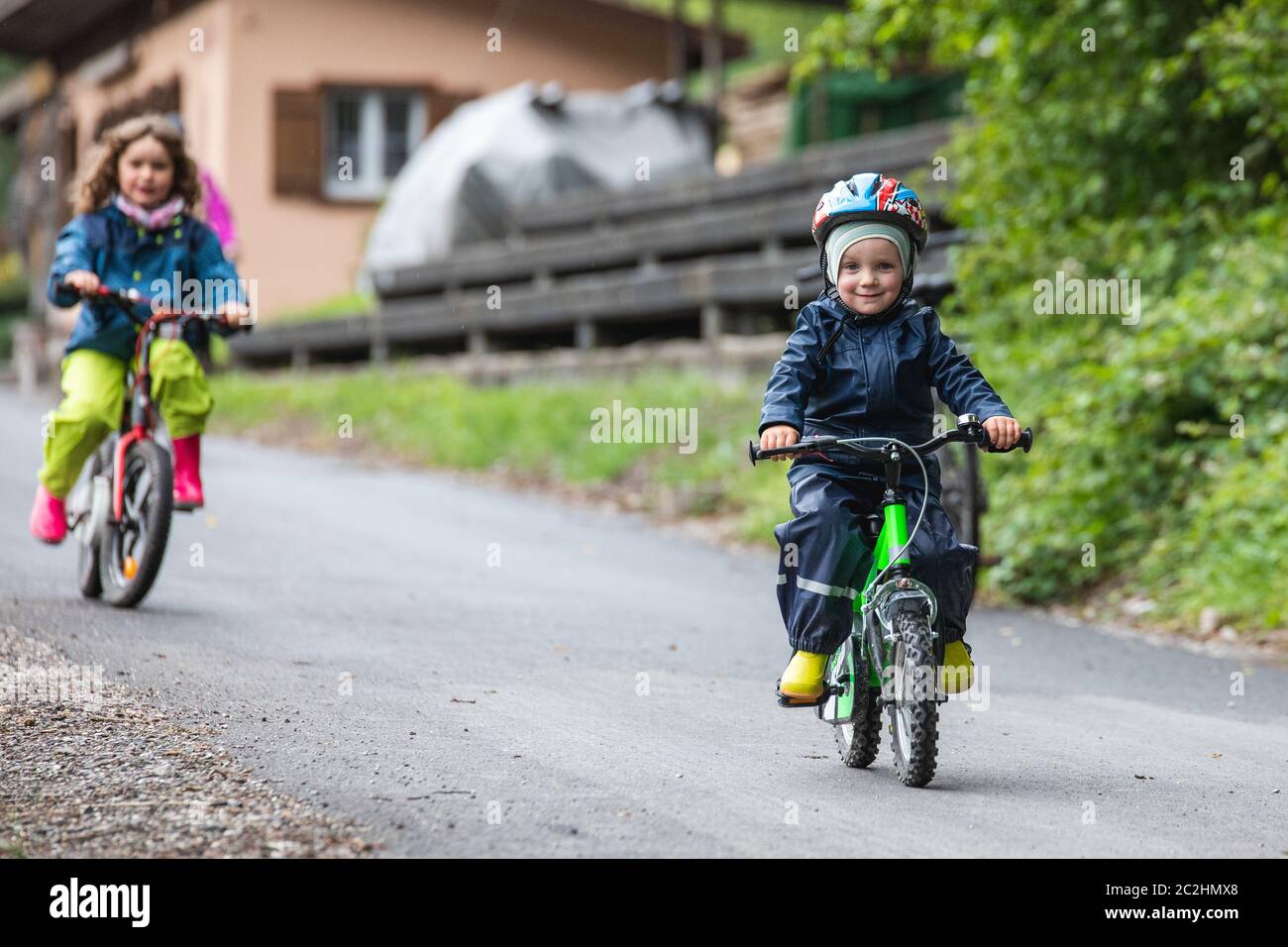 Training how to ride a bicycle hi-res stock photography and images - Alamy