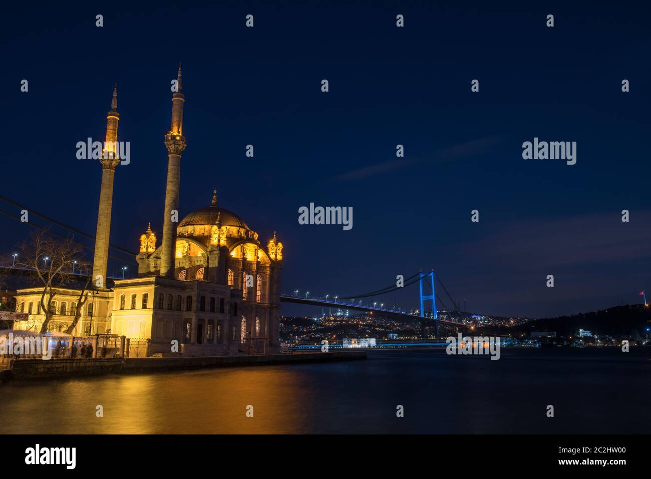 Ortakoy Mosque and Bosphorus Bridge (15th July Martyrs Bridge) night ...