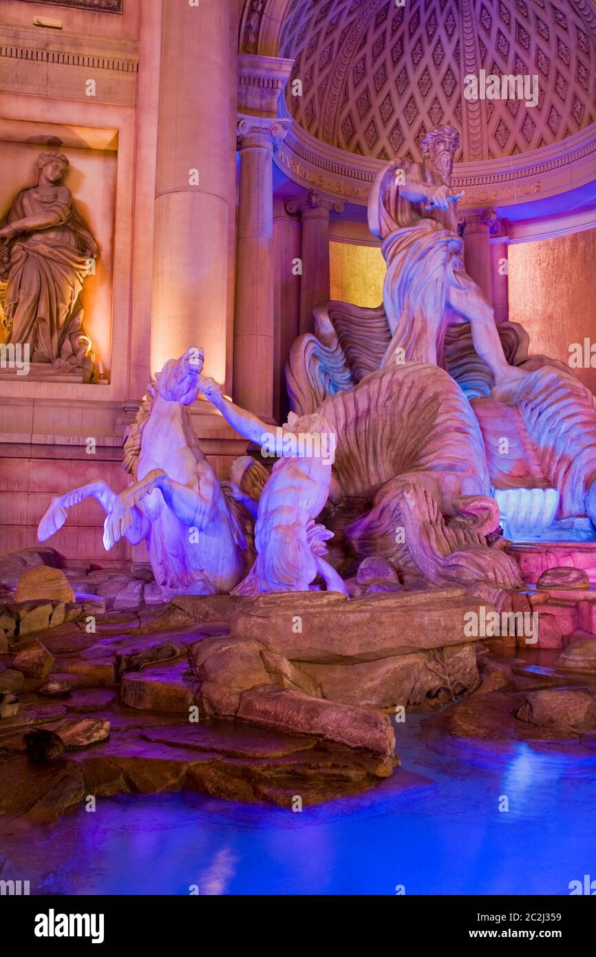 Caesars palace trevi fountain hi-res stock photography and images - Alamy