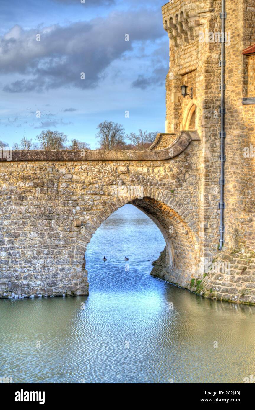 Leeds castle entrance in Kent, England Stock Photo - Alamy