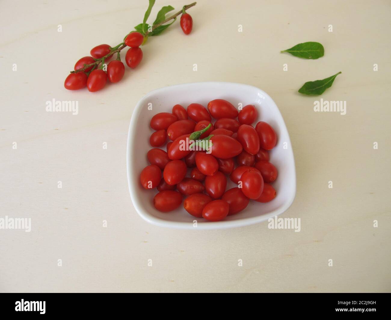 Red wolfberry hi-res stock photography and images - Alamy