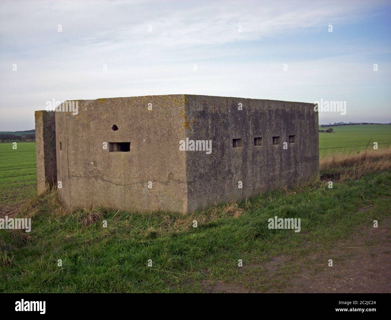 World war two concrete pillbox hi-res stock photography and images - Alamy