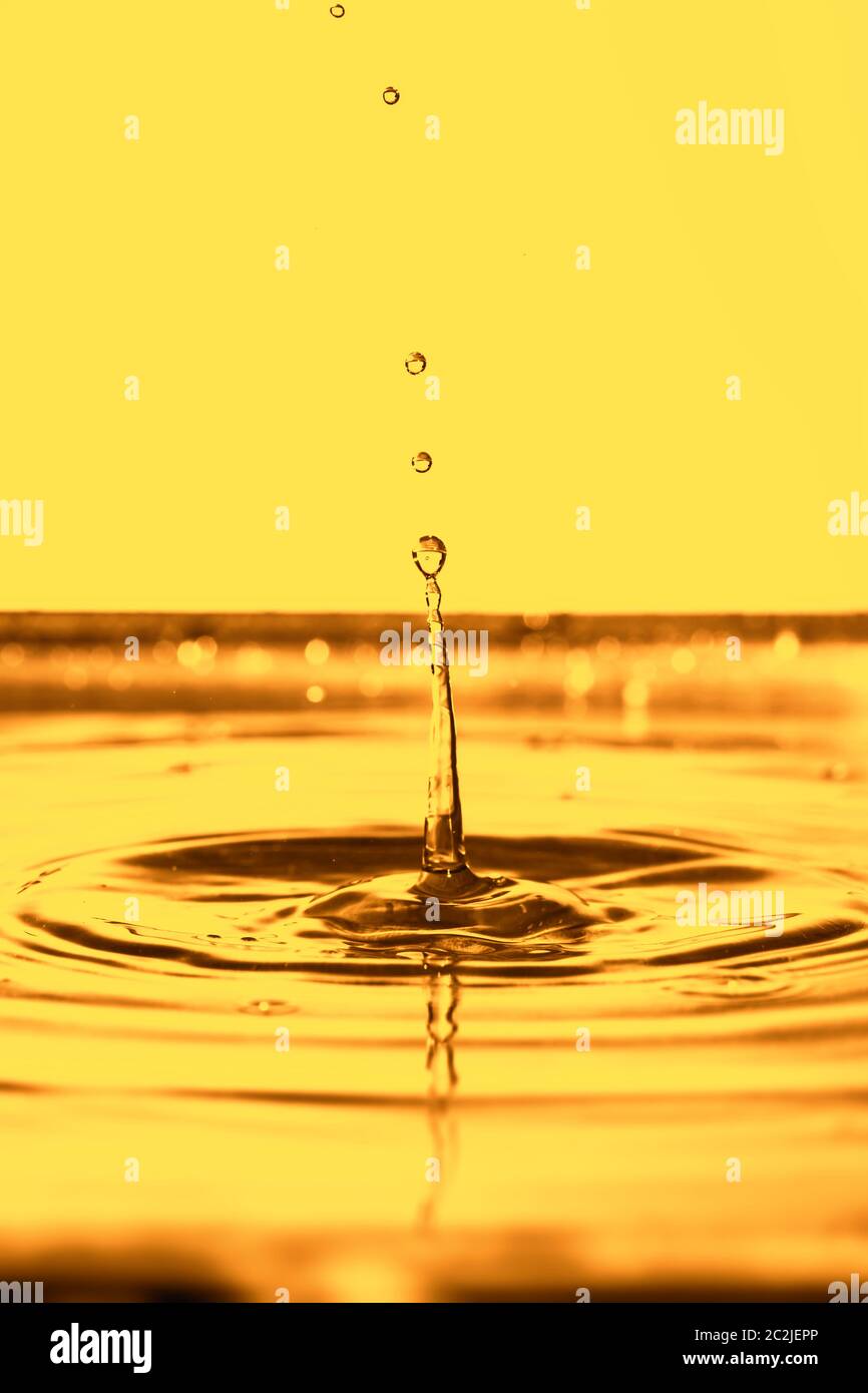 water drop background Stock Photo - Alamy