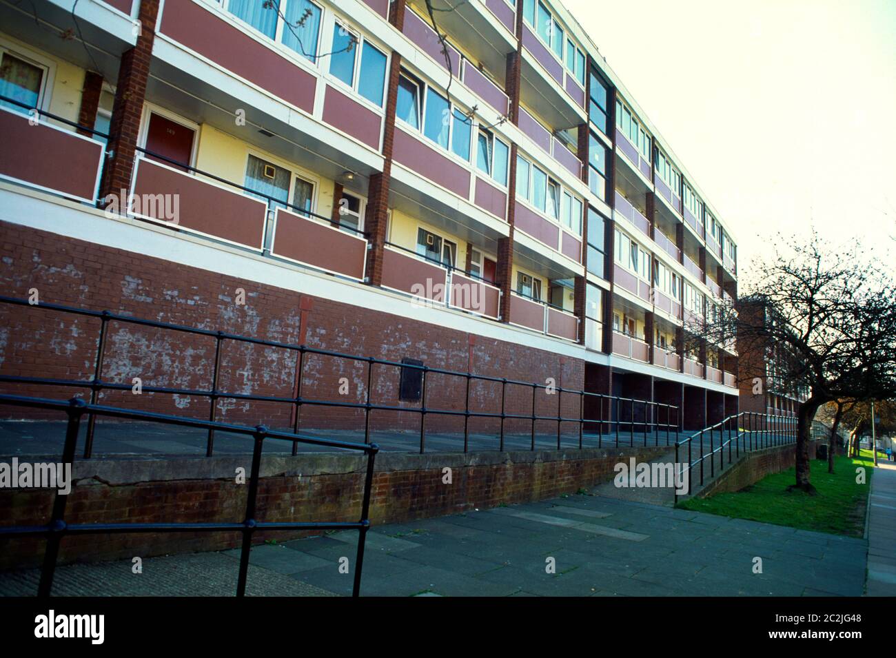 Roehampton London England Council Flats Stock Photo - Alamy