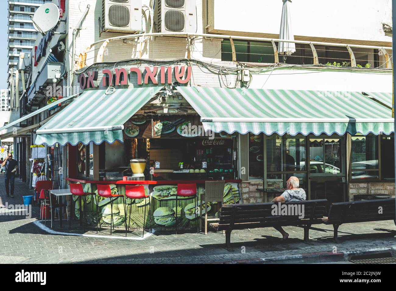 Lebanese food stall hi-res stock photography and images - Alamy