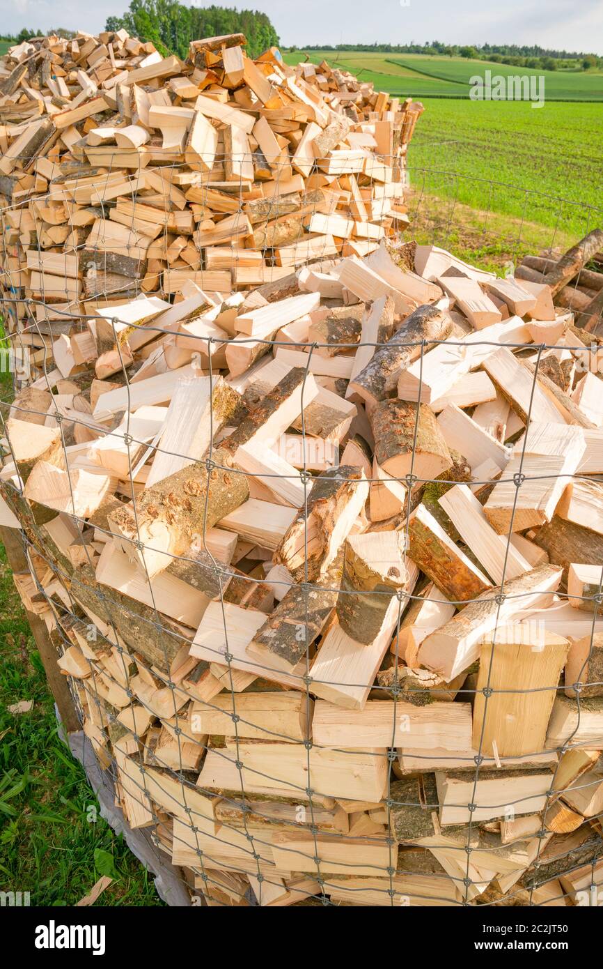 Timber in a cage hi-res stock photography and images - Alamy