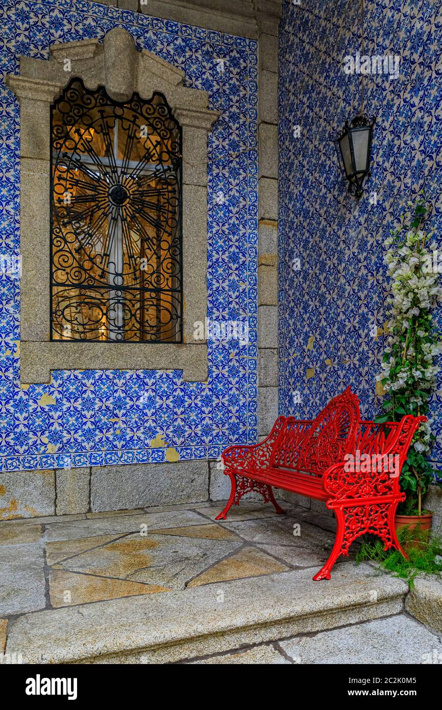 Azulejo barroco hi-res stock photography and images - Alamy