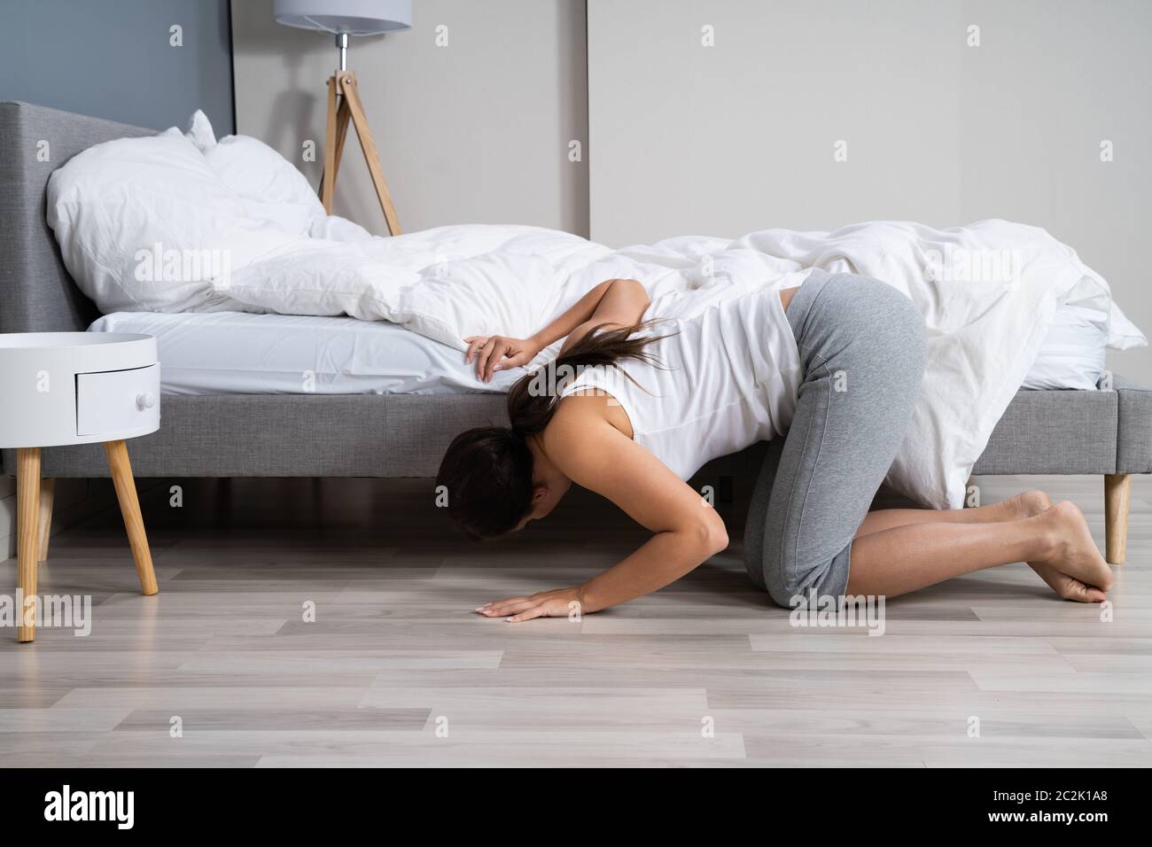 Woman lost keys hi-res stock photography and images - Alamy