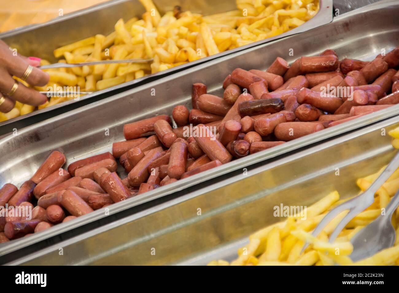 Pot of French fries ready to eat Stock Photo - Alamy