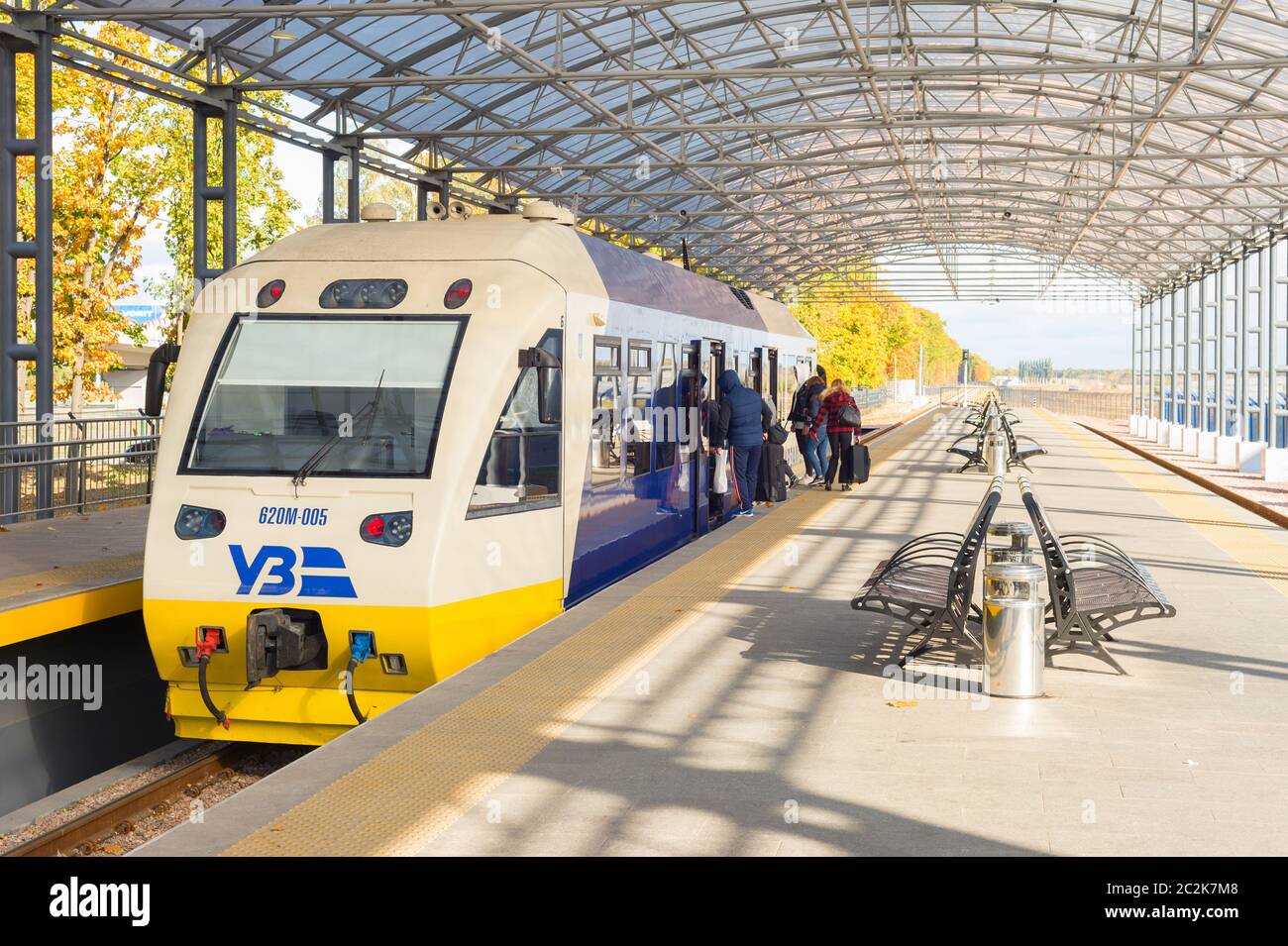 Passenger vehicle shuttle train hi-res stock photography and images - Alamy