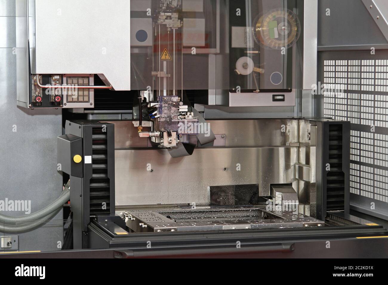 Electrical discharge machine hi-res stock photography and images - Alamy
