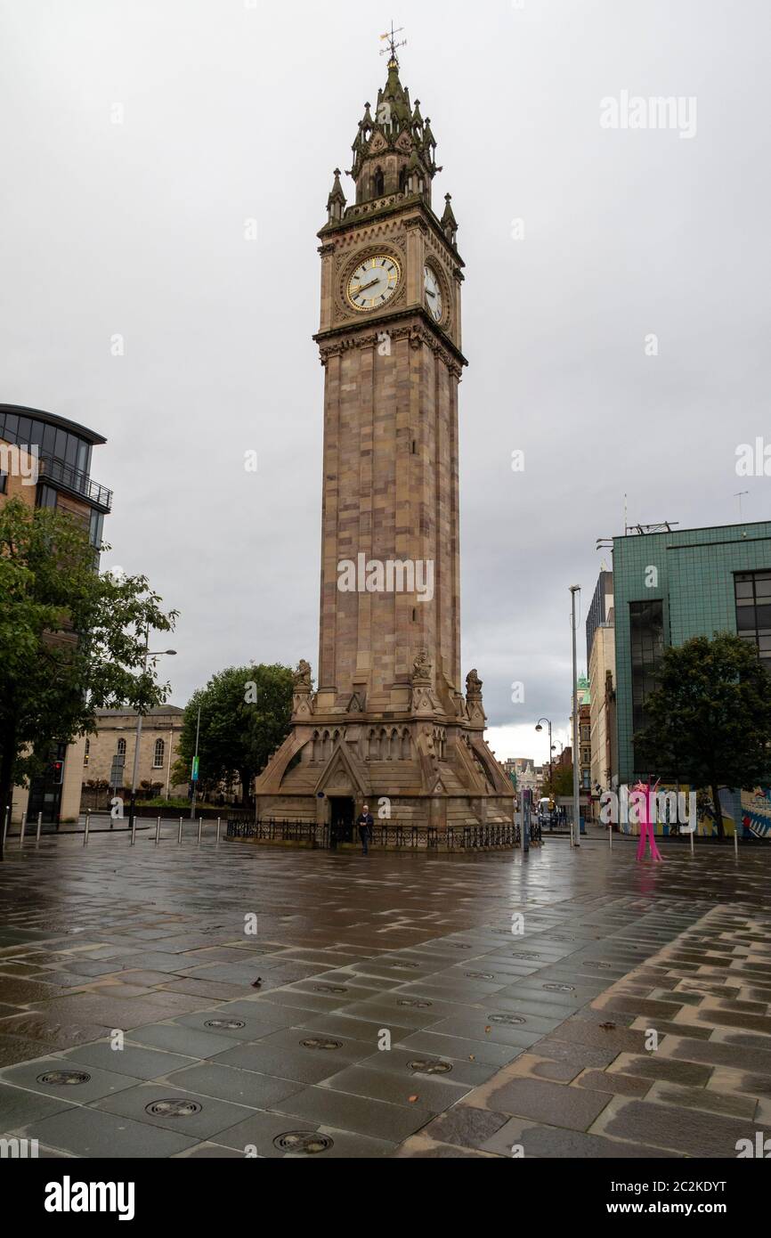 Queens square hi-res stock photography and images - Alamy