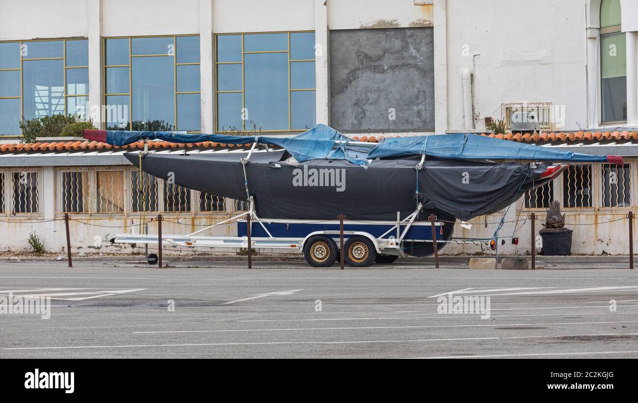 Packed sail hi-res stock photography and images - Alamy
