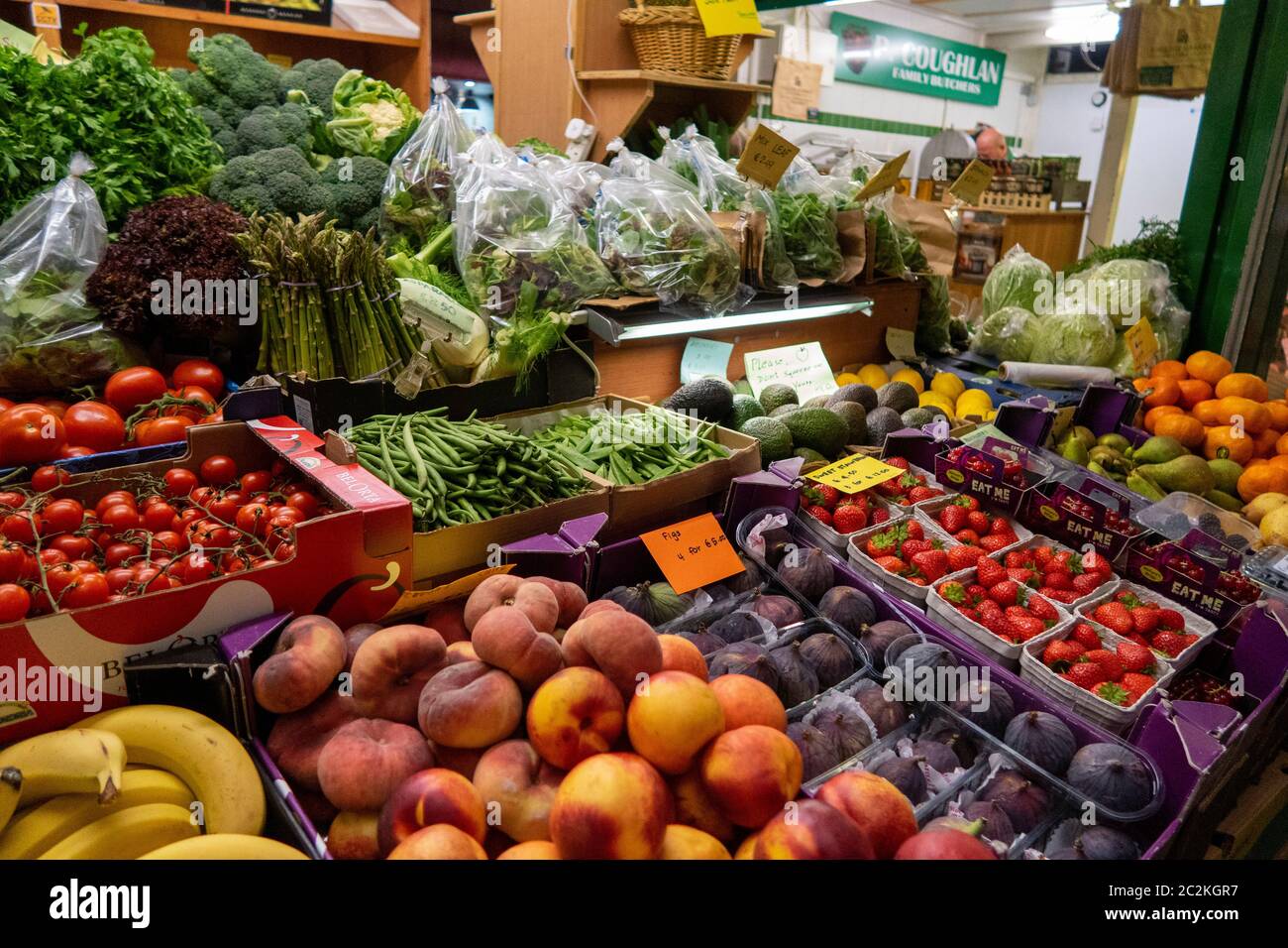 Irish farmers market hi-res stock photography and images - Alamy