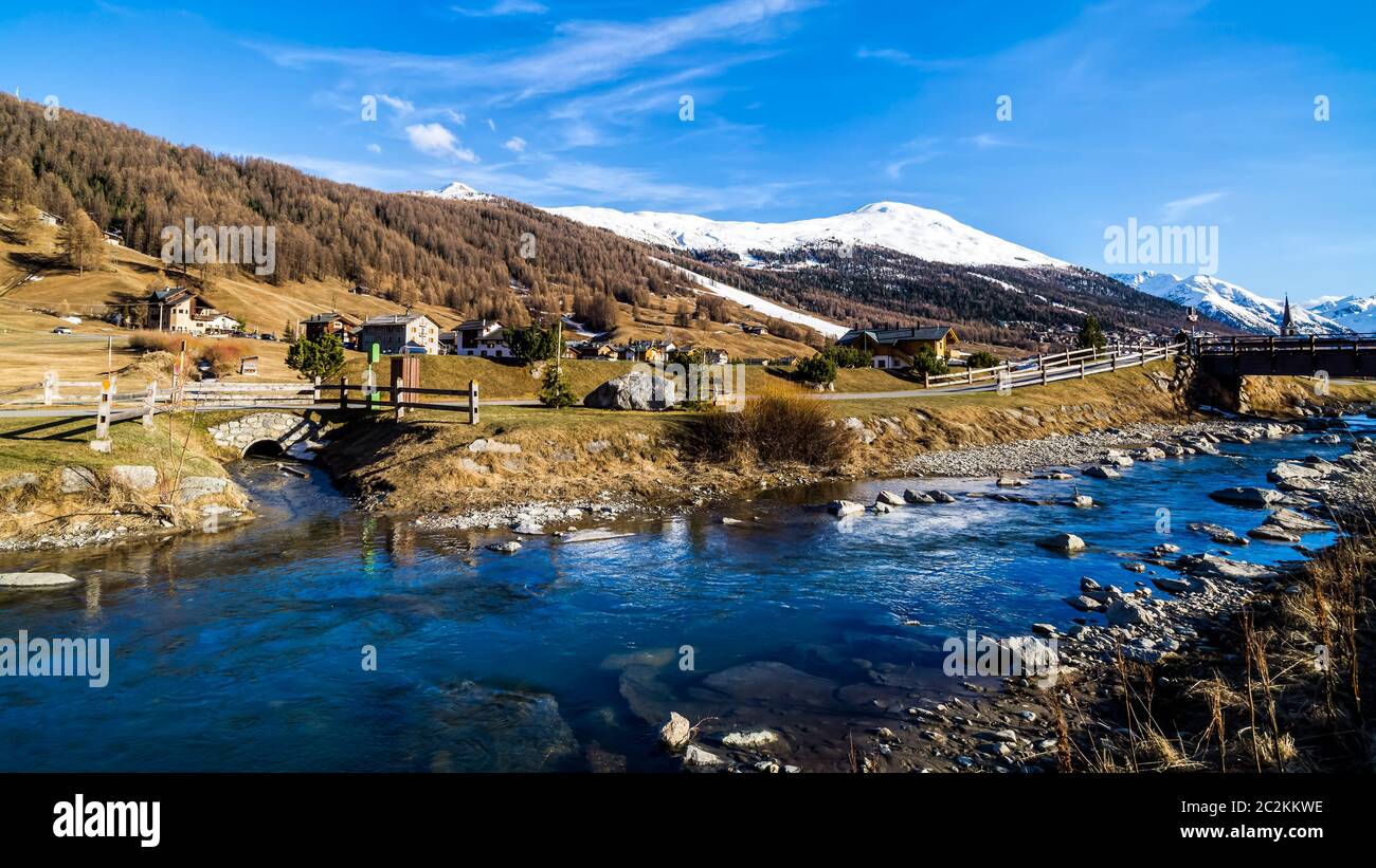 Wooden Snow Bridges High Resolution Stock Photography and Images - Alamy