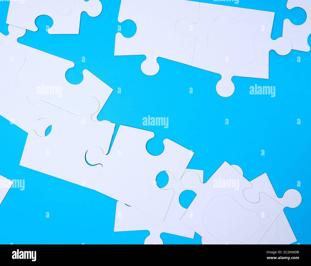 Empty puzzles hi-res stock photography and images - Alamy