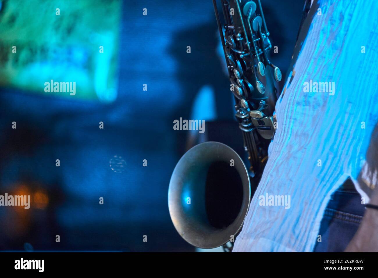 Brass tones hi-res stock photography and images - Alamy