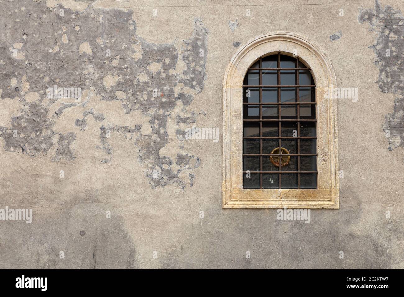 windows in the facades of ancient medieval houses Stock Photo - Alamy