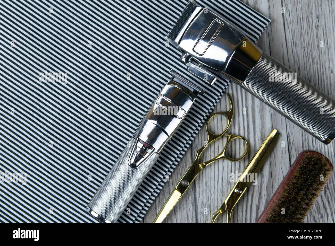 The verse is a barber's work. On the layout of the machine for cutting ...