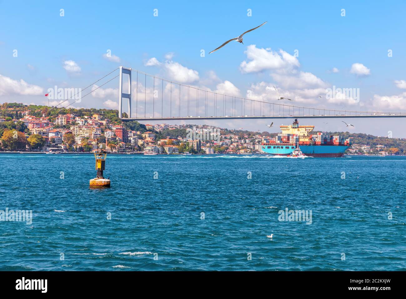 View container ship istanbul hi-res stock photography and images - Alamy
