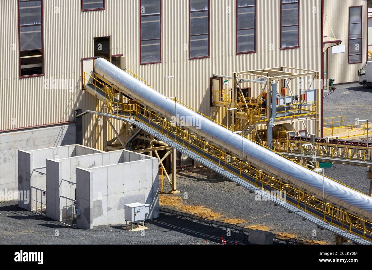 Mining elevators hi-res stock photography and images - Alamy