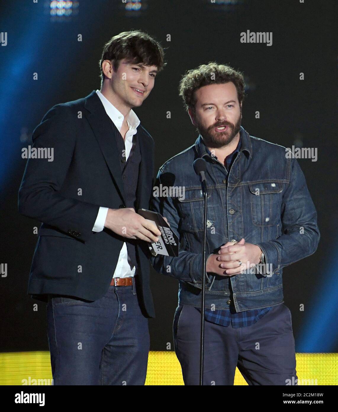 Danny masterson ashton kutcher hi-res stock photography and images - Alamy