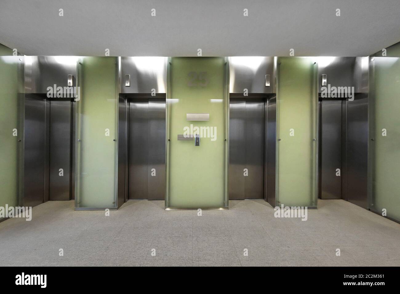 Four elevators hi-res stock photography and images - Alamy