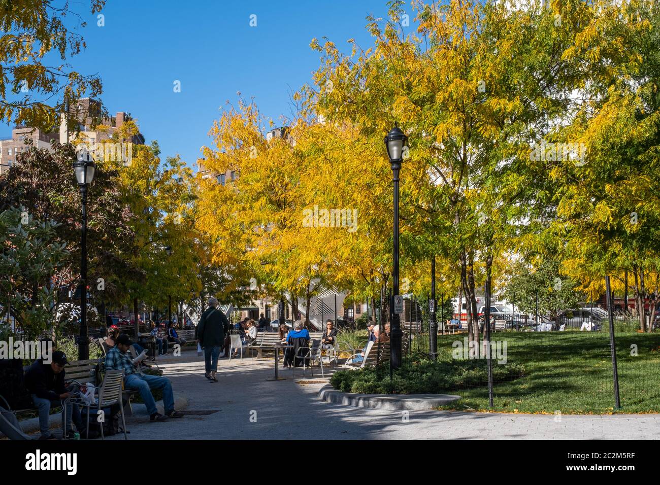 Fall foliage color of Greenwich Village in Lower Manhattan Stock Photo ...