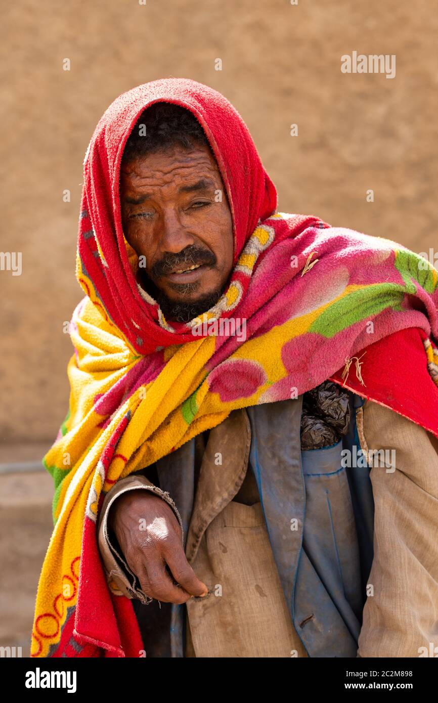 Ethiopian beggar poverty ethiopia hi-res stock photography and images ...