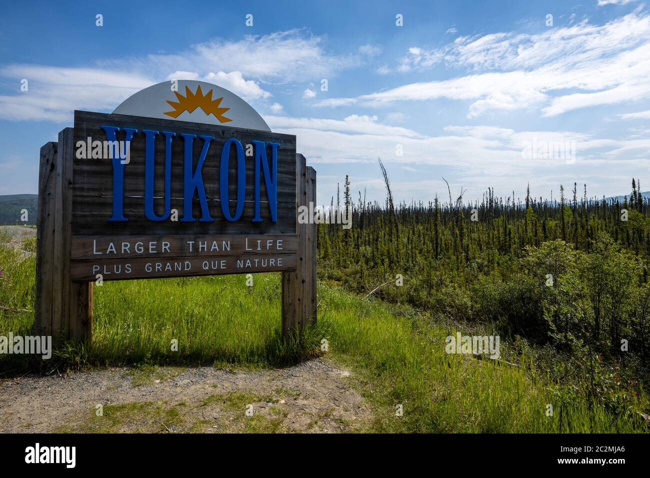 The welcome sign of Yukon to the border of Alaska Stock Photo - Alamy