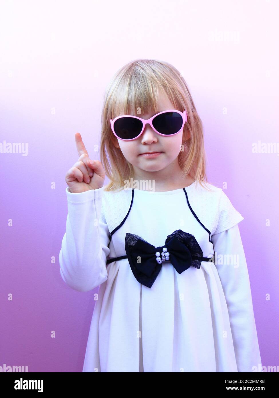 Finger wag hi-res stock photography and images - Alamy