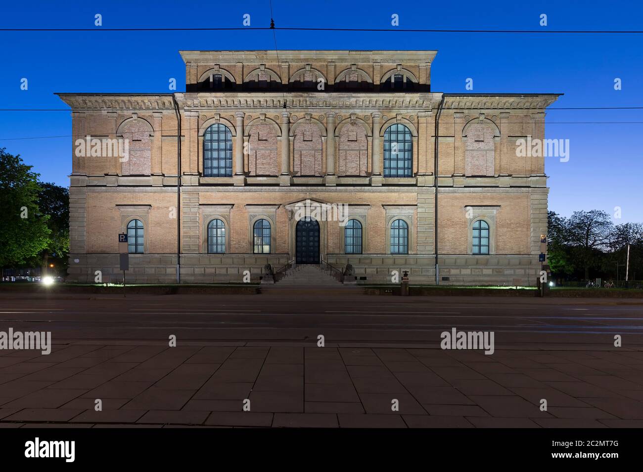 Old pinakothek hi-res stock photography and images - Alamy