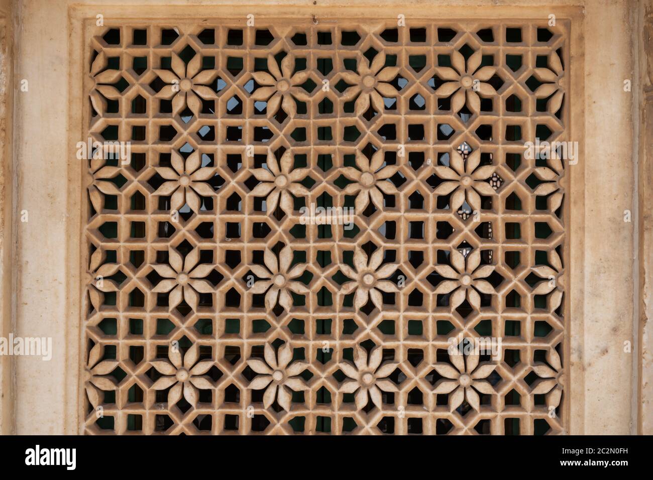 Windows patterns hi-res stock photography and images - Alamy
