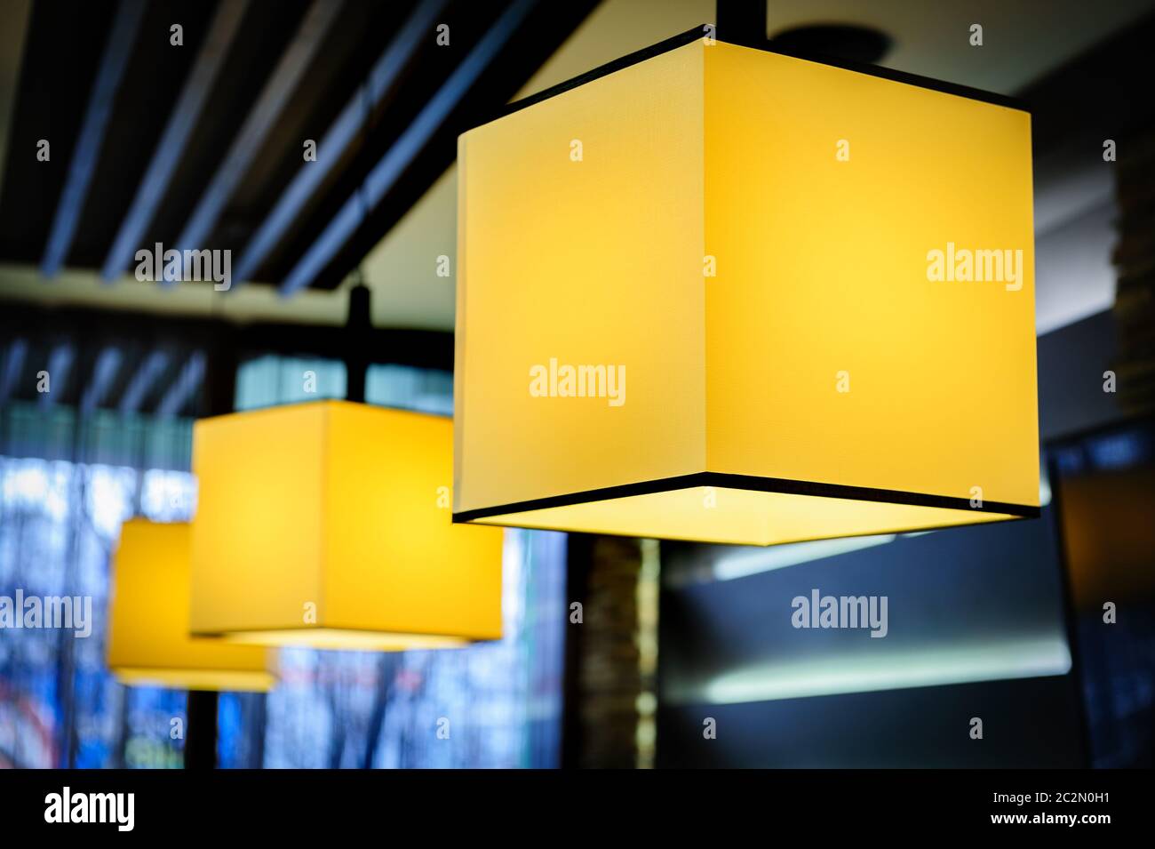 The cube restaurant hi-res stock photography and images - Alamy