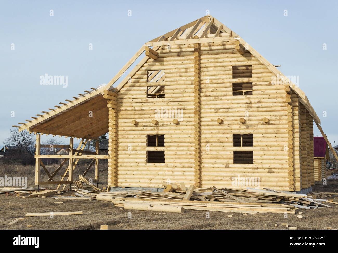 Timber frame construction houses hi-res stock photography and images ...