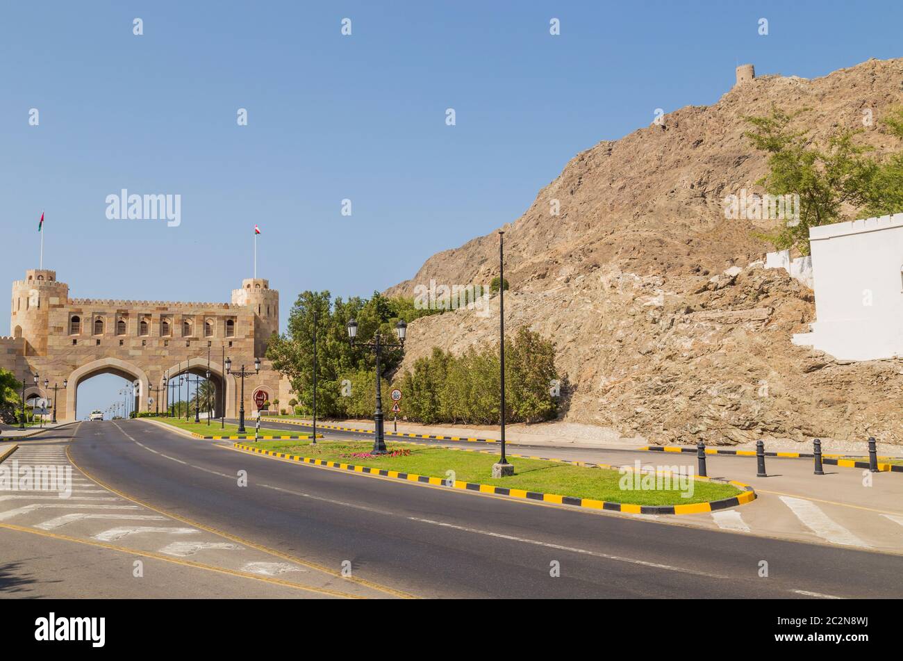 View of the old gate to the old town of Muscat, Oman Stock Photo - Alamy