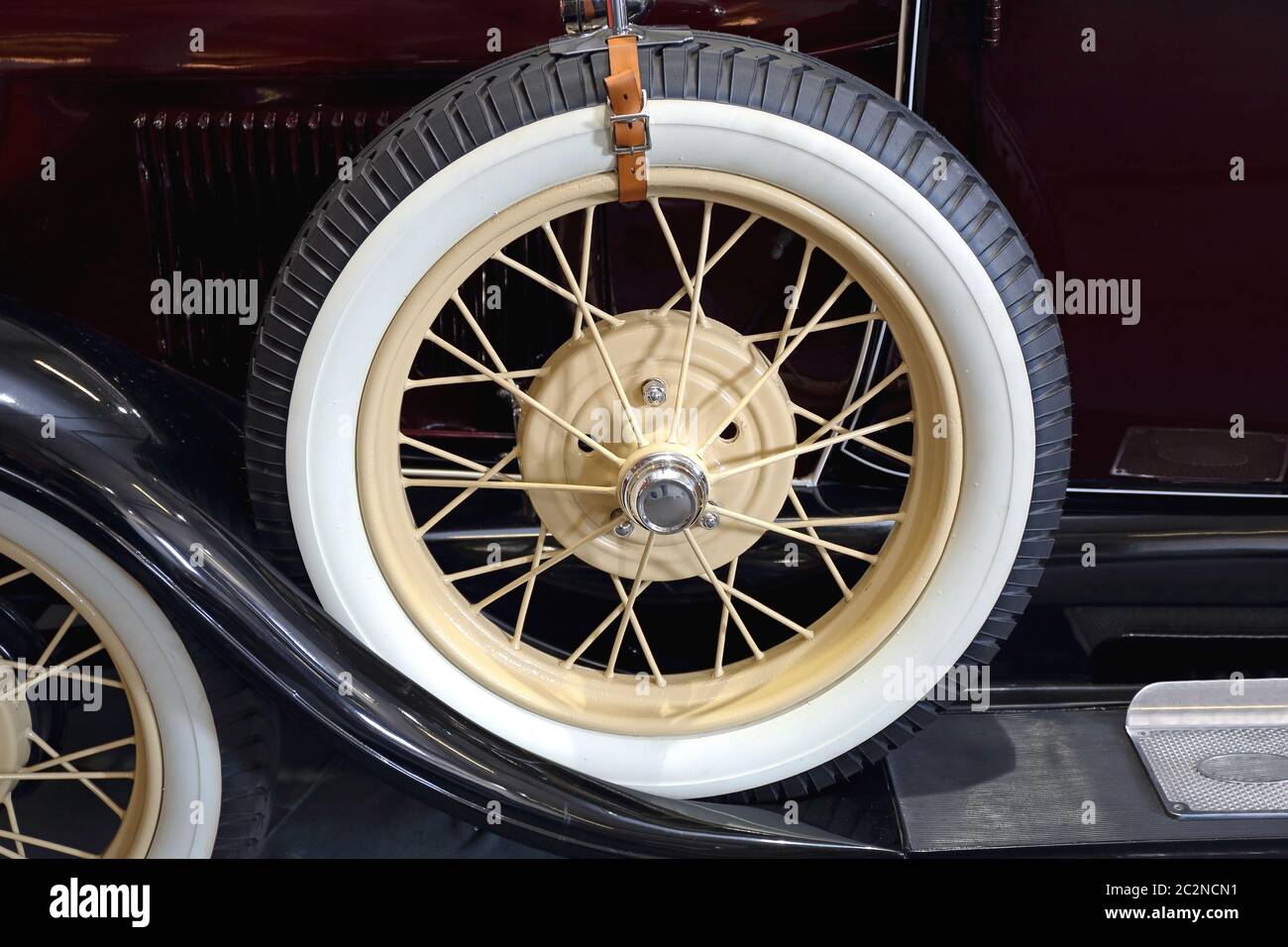 Very Old Spare Wire Wheel at Oldtimer Car Stock Photo - Alamy