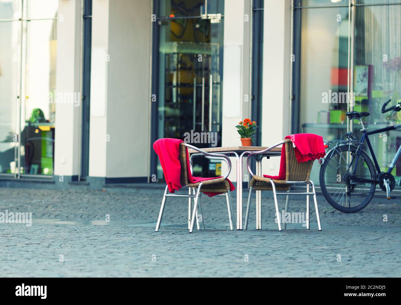 French culture traditional culture food and drink travel destinations ...