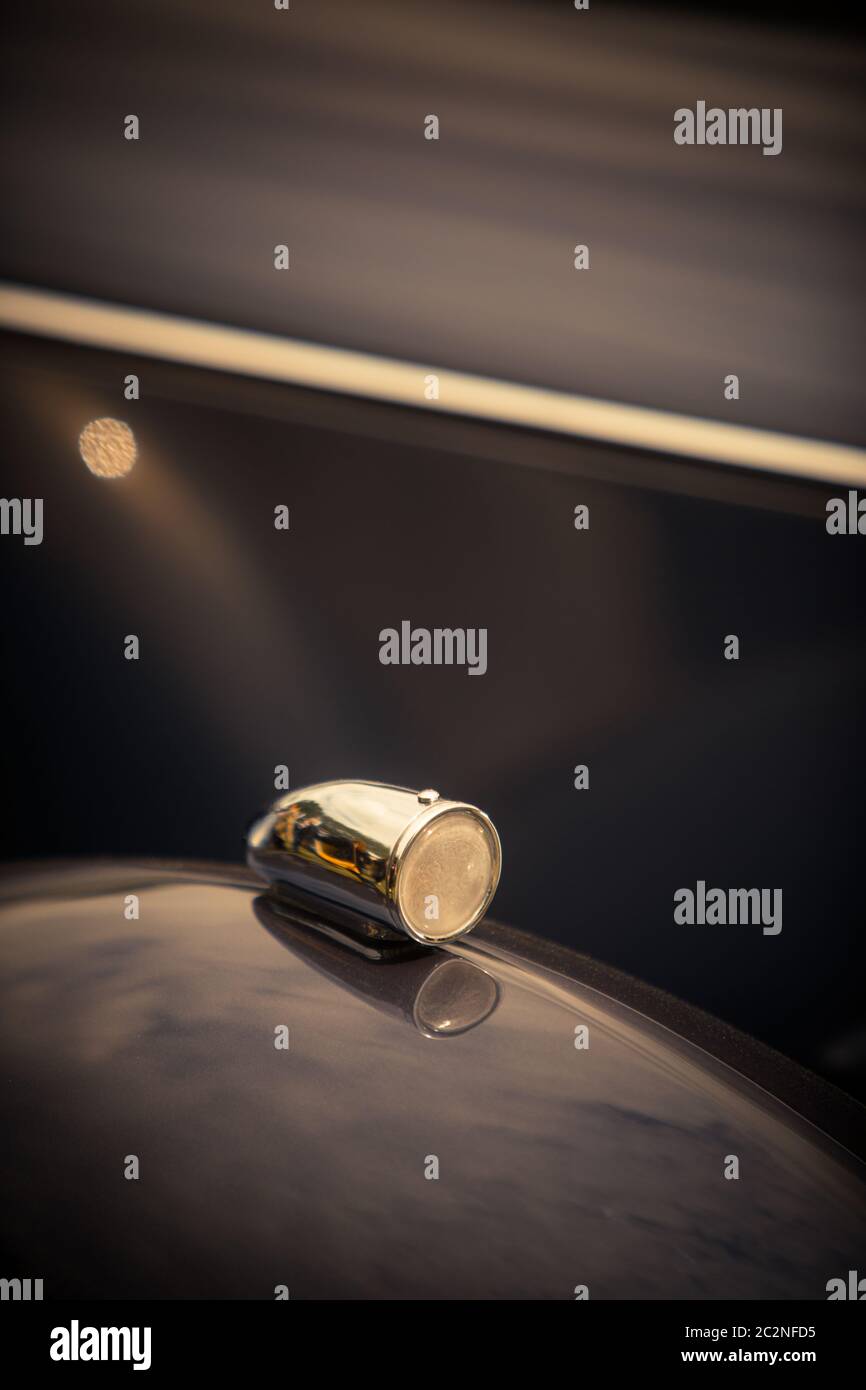 Color close up of vintage classic car turn signal Stock Photo - Alamy