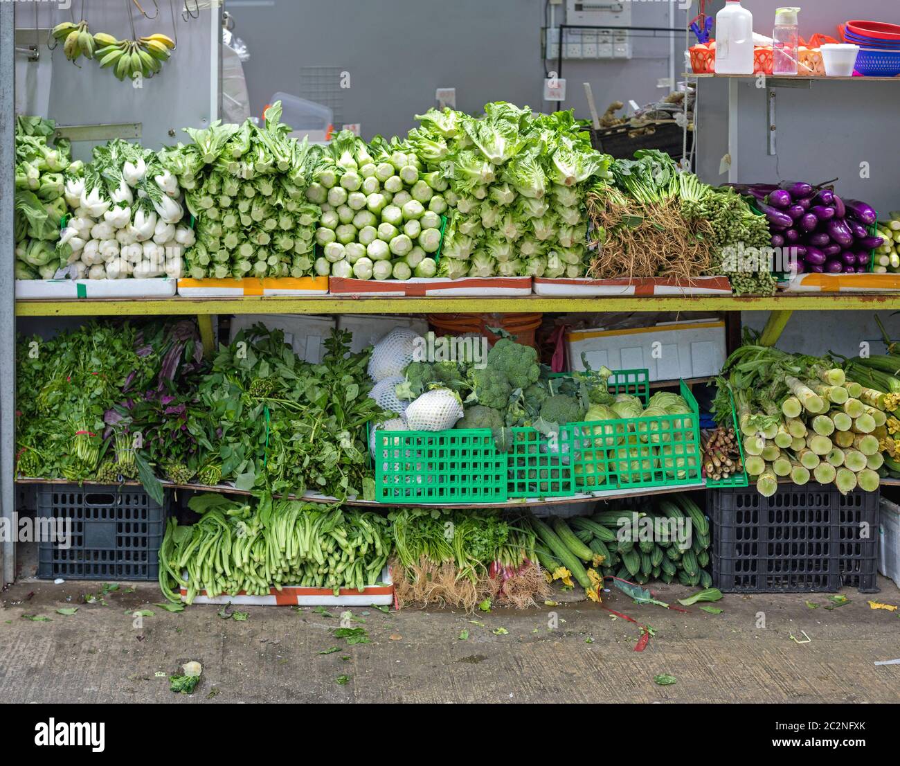 Bunch of Fresh Vegetables Produce at Market Stall Stock Photo - Alamy