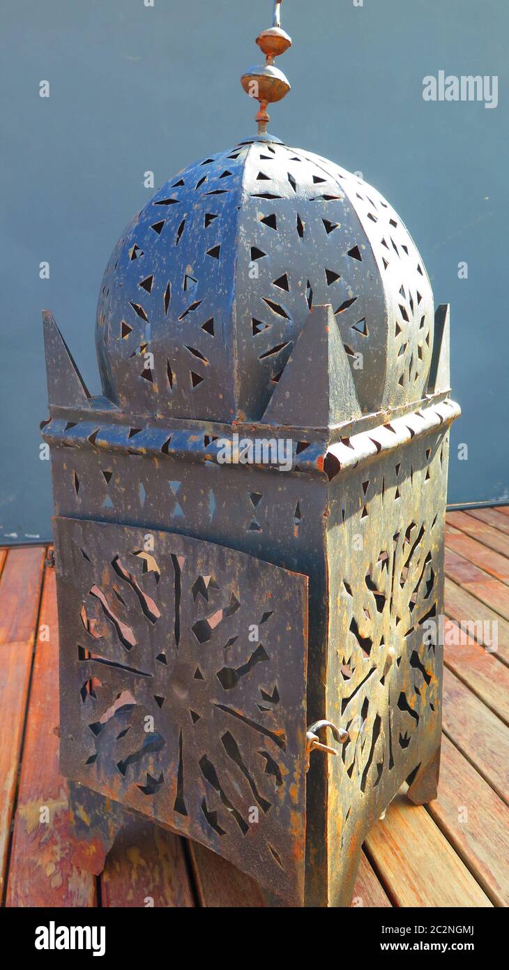 Candle protector hi-res stock photography and images - Alamy