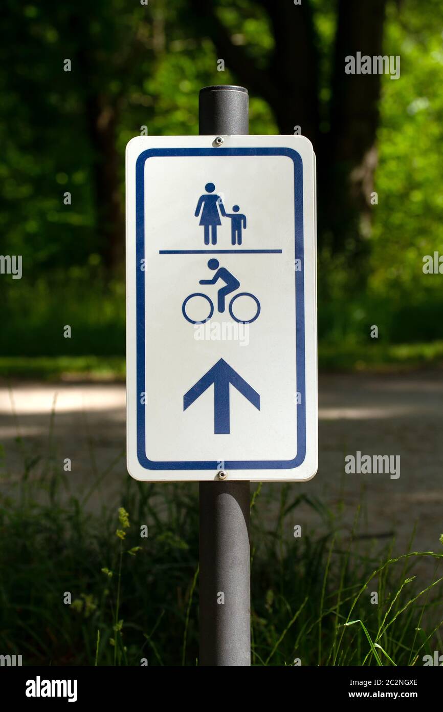 Berlin street signs hi-res stock photography and images - Alamy