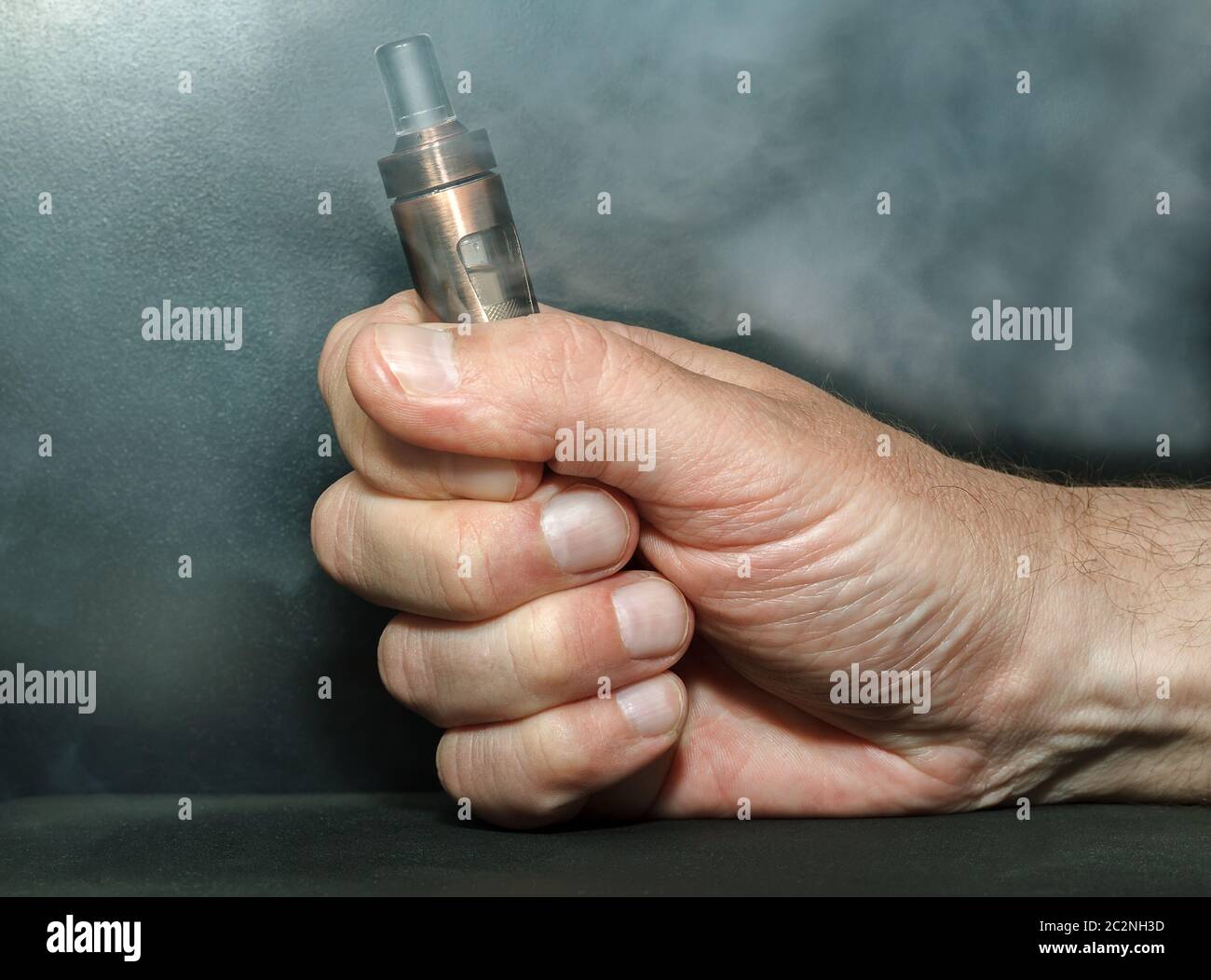 Hand electronic hi-res stock photography and images - Alamy