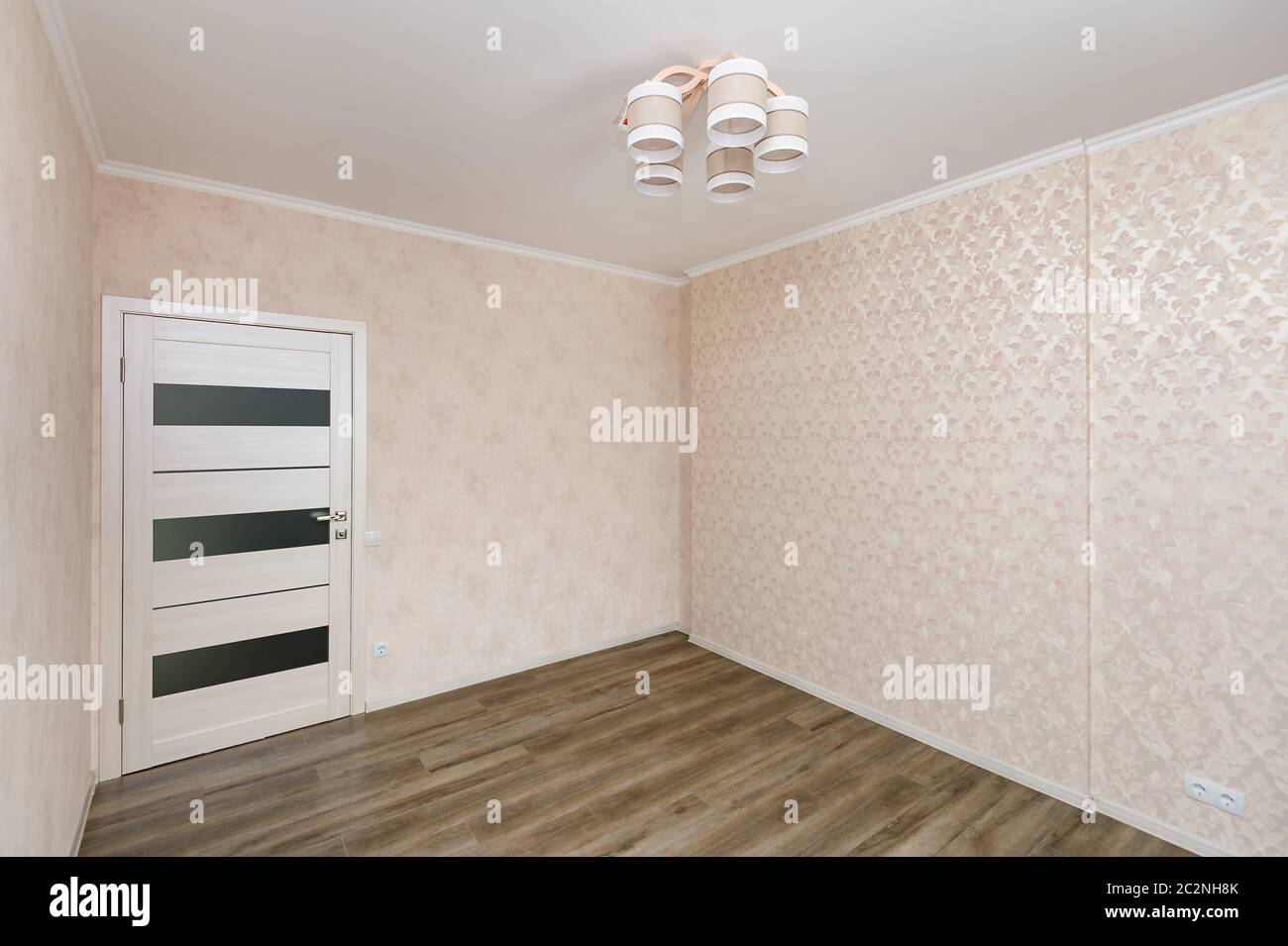 Empty modern room Stock Photo - Alamy