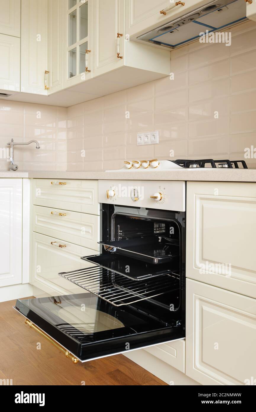 Classic cream hi-res stock photography and images - Alamy