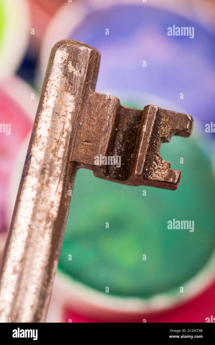 Golden key house hi-res stock photography and images - Alamy