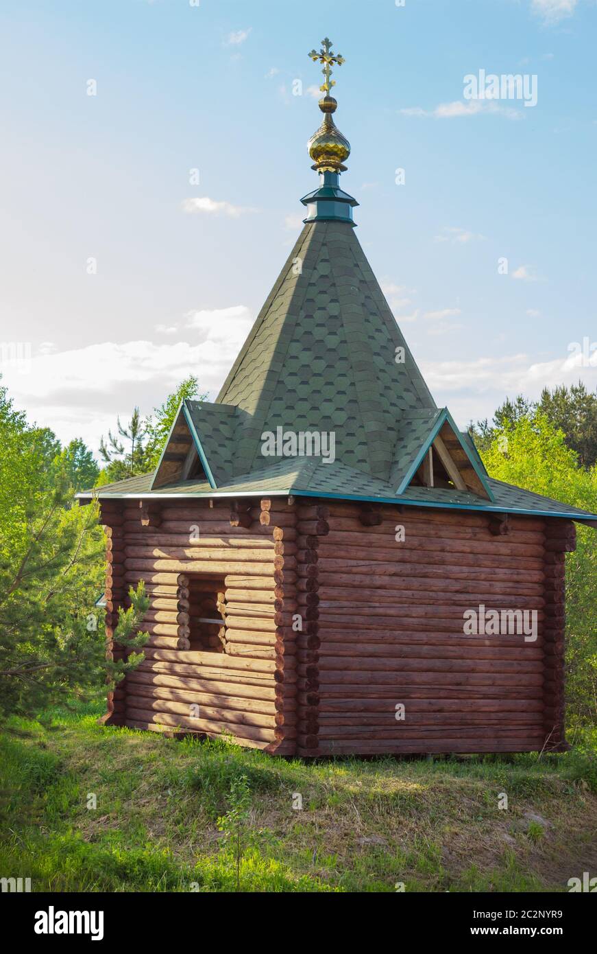 Wooden chapel in the north of Russia Stock Photo - Alamy